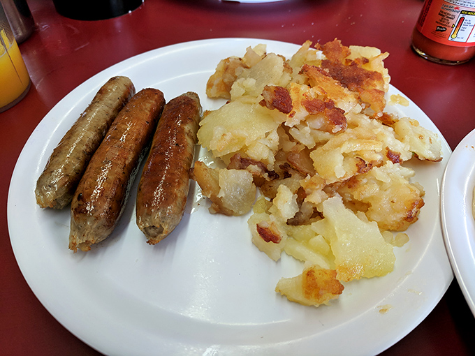 Breakfast sausages with that perfect snap and home fries that somehow contain both crunch and fluff&mdash;simple food done extraordinarily well.
