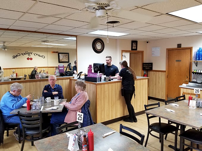 Behind the counter, staff orchestrate the breakfast ballet with practiced efficiency, turning orders into plates of comfort food that keep tables full.