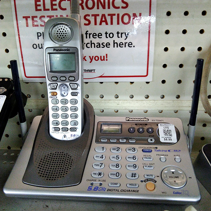 This Panasonic phone has weathered the smartphone revolution and stands ready for your landline revival or period-perfect movie set.
