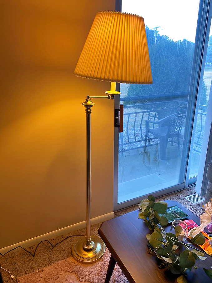 This isn't just a lamp &ndash; it's a time machine to your grandmother's living room, complete with warm glow and nostalgic vibes.