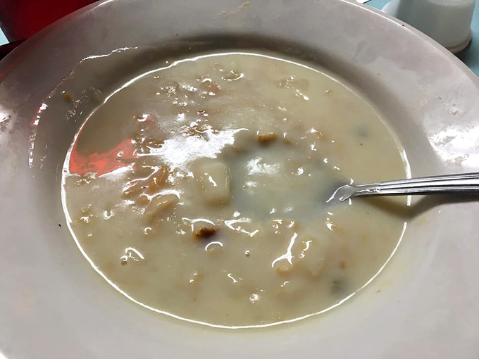 Clam chowder that doesn't hide behind fancy garnishes. Just honest, creamy comfort that's been warming souls since before comfort food was cool.