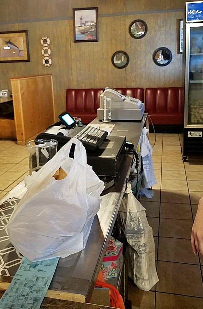 Where seafood dreams get processed into reality&mdash;the humble checkout counter where you'll reluctantly conclude your Mayflower expedition.