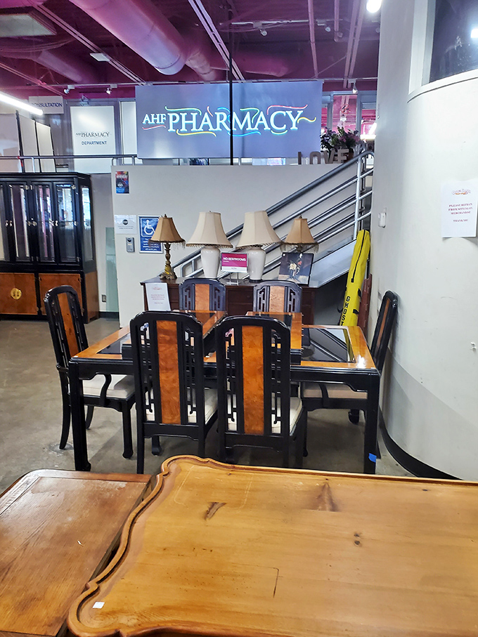 This dining set has hosted countless family dinners and is ready for more. The chairs have perfected the art of being comfortable after decades of practice.