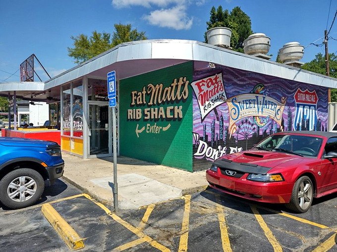 The entrance to meat paradise isn't fancy, but that green wall with "Enter" might as well say "Abandon diets, all ye who enter here."