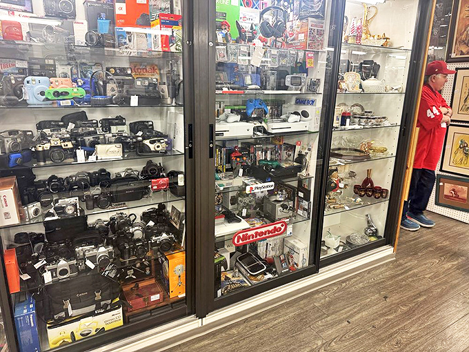 Camera collectors, rejoice! From Polaroids to professional gear, these vintage shooters captured memories long before smartphones existed.