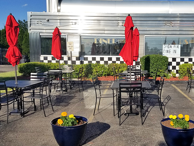 When Michigan weather cooperates, the outdoor seating area offers fresh air with your fresh coffee. Those red umbrellas add a pop of diner cheer.