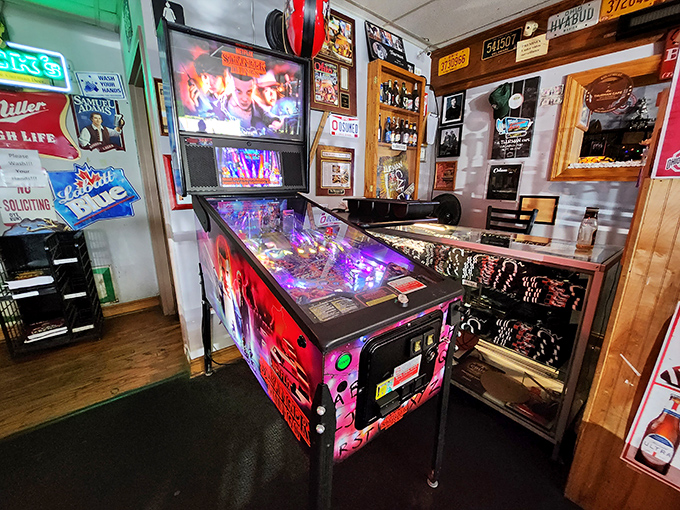 Even the pinball machine seems to understand its role in this temple of indulgence&mdash;providing entertainment while your stomach prepares for the main event. 