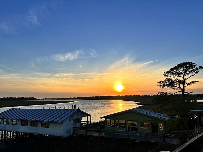 String lights, sea breeze, and empty tables waiting for stories to happen. Nighttime at Bowens is when memories are made between bites.