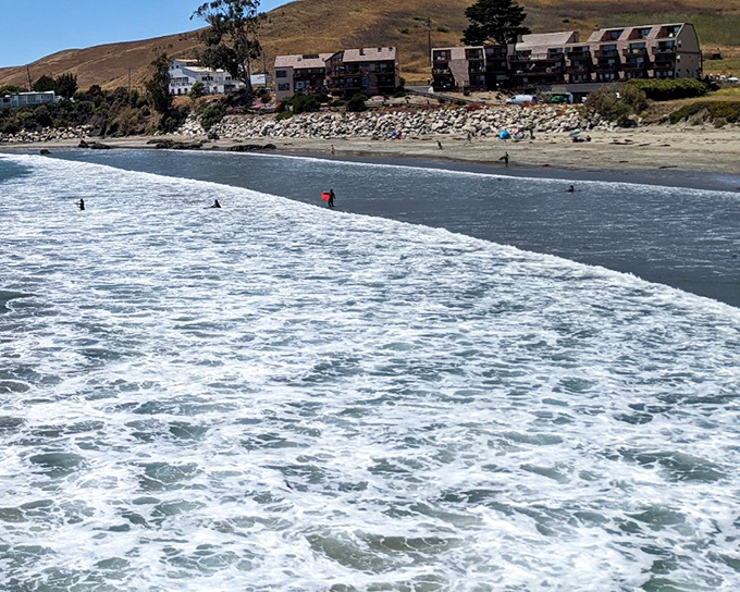 This authentic coastal village moves at yesterday's pace while offering today's simple beach pleasures. 