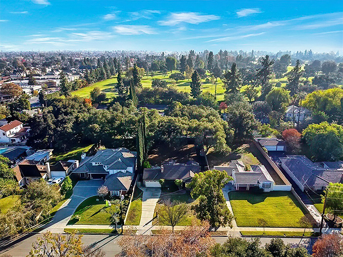 From above, Los Olivos reveals itself as a verdant oasis where suburban comforts meet rural tranquility—no wonder everyone wants a piece of this paradise.