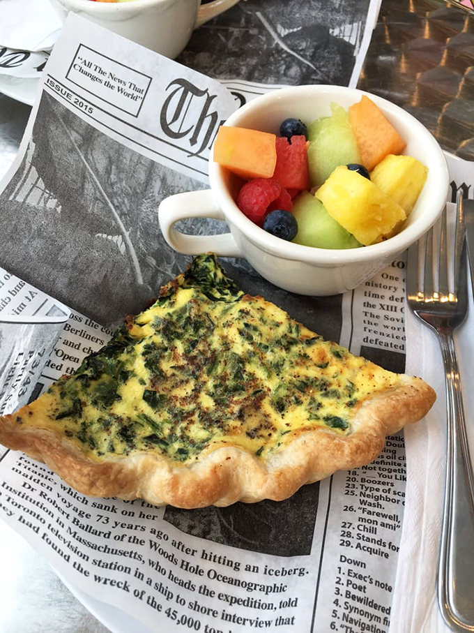 This spinach quiche with fresh fruit isn't just breakfast&mdash;it's what your doctor wishes you'd eat and what your soul actually wants. Win-win.