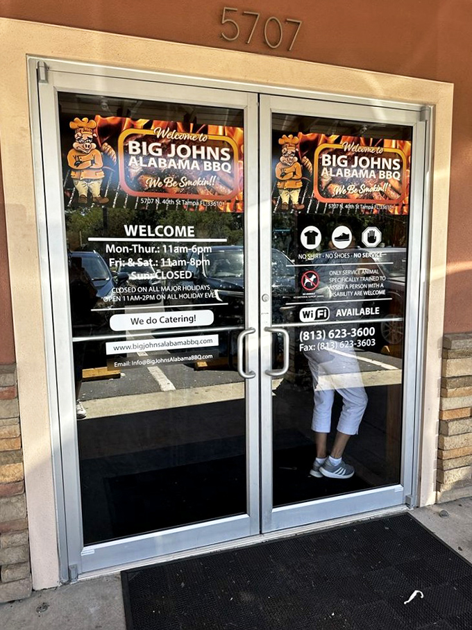 The entrance to flavor town has never looked so promising. That "We Be Smokin'" sign isn't just a slogan&mdash;it's a solemn vow.