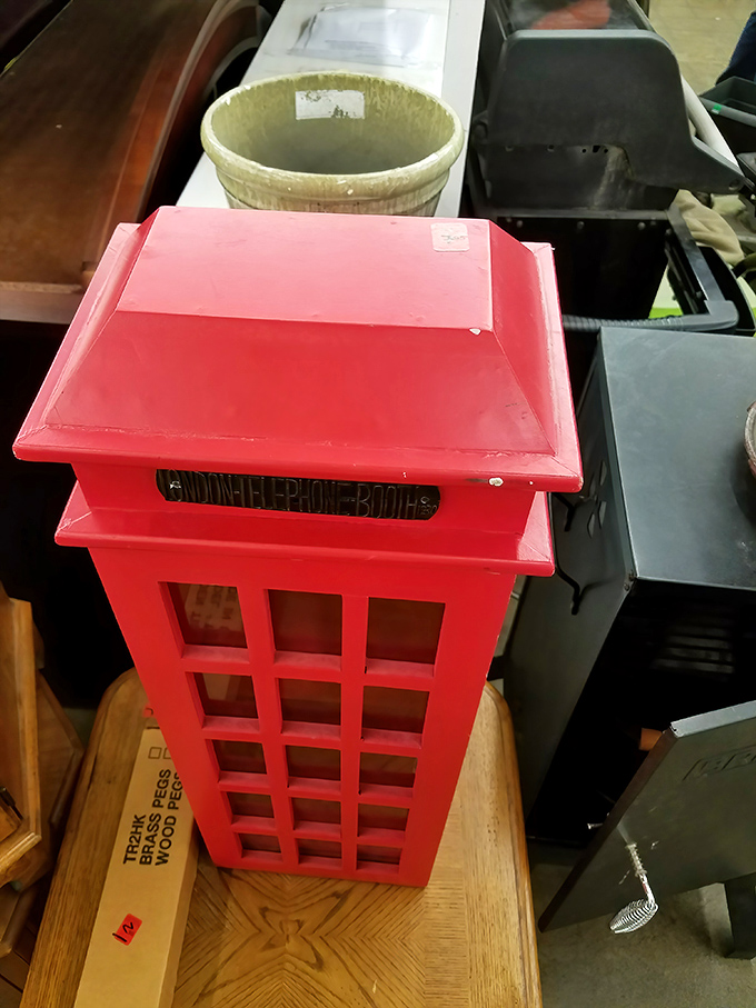 London calling! This miniature phone booth brings British charm to your bookshelf without the expense of an international flight.