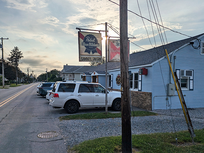 That Pabst Blue Ribbon sign isn't retro-chic&mdash;it's been hanging there since it was just called "beer" by the regulars.