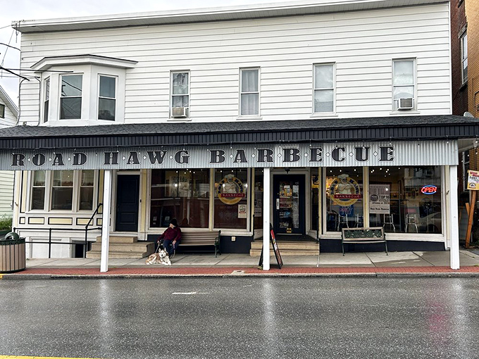 Rain or shine, Road Hawg Barbecue stands ready to fulfill its noble mission: transforming hungry Pennsylvanians into satisfied, slightly messy converts.