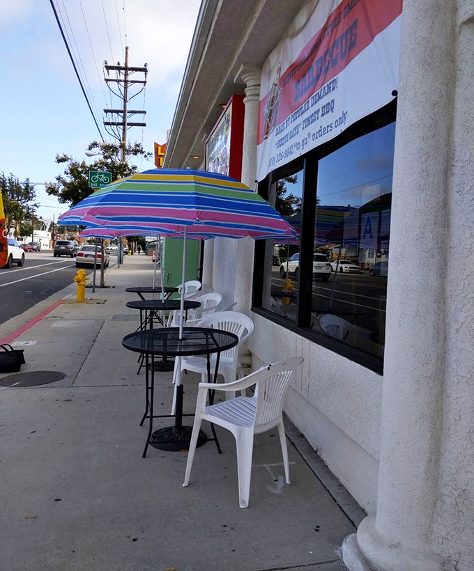 Al fresco dining, California-style&mdash;where the ocean breeze mingles with BBQ smoke for a uniquely Lomita sensory experience.