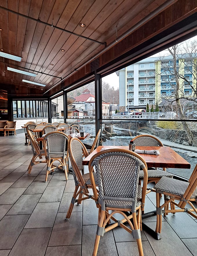 Riverside dining that answers the eternal question: What could make fresh seafood better? How about the soothing sounds of mountain water?