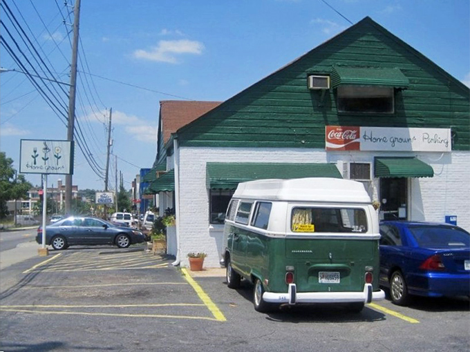Even the parking lot has character&mdash;that vintage VW van isn't decoration, it's a regular who knows where to find breakfast bliss.