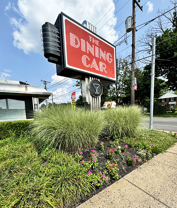 That classic sign&mdash;part roadside Americana, part urban landmark&mdash;has guided hungry Philadelphians through breakfast, lunch, and dinner cravings since before GPS existed.