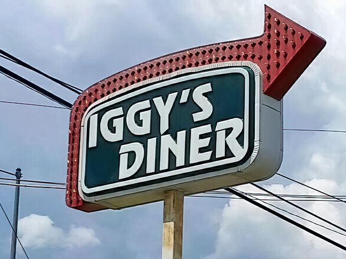 That arrow doesn't just point to a diner&mdash;it points to a Missouri institution where hungry travelers have found satisfaction for generations.