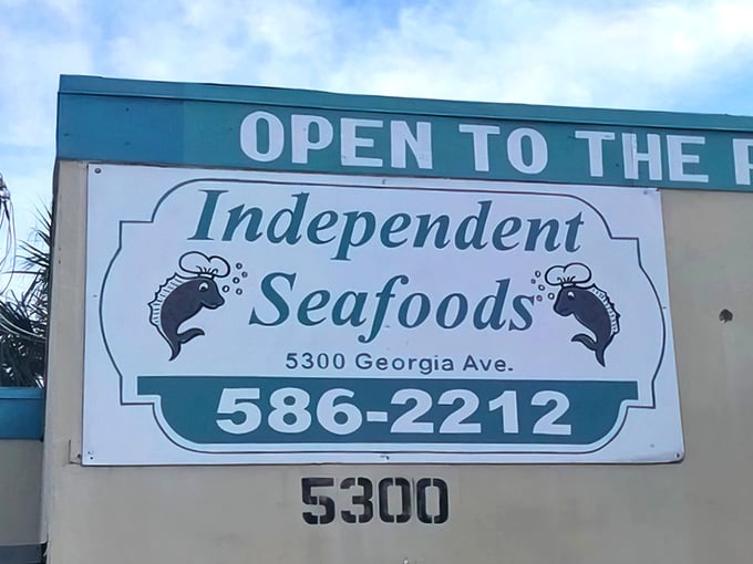 The sign says it all: Independent Seafoods, where locals know to go when only the freshest catch will satisfy their cravings.