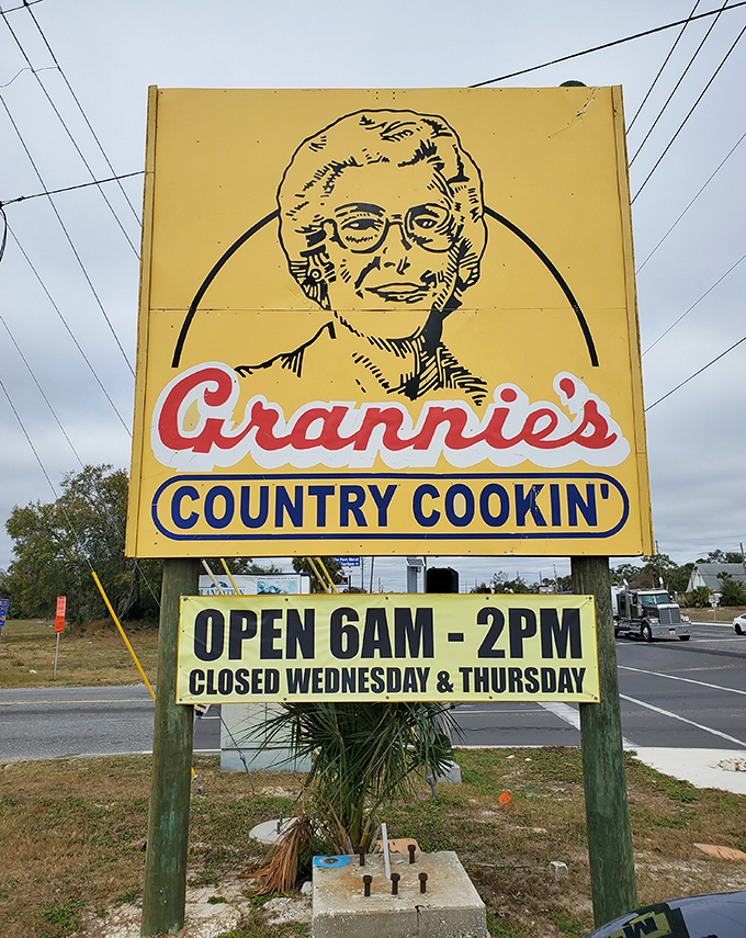 The sign that's guided hungry travelers for years, with operating hours that respect the tradition of a proper breakfast and lunch service.