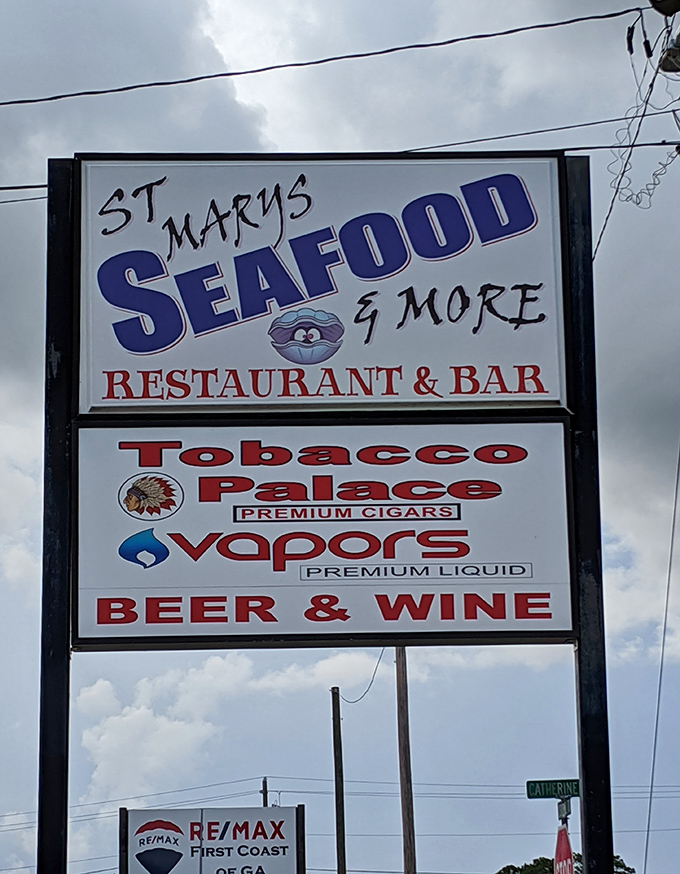 The sign that's guided hungry travelers for years. Like a lighthouse for those lost in a sea of mediocre dining options.