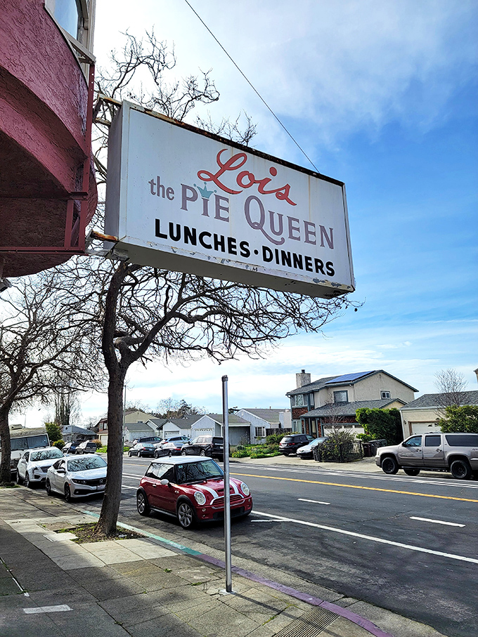 The sign stands as a beacon of breakfast hope on Adeline Street, promising royal treatment for your taste buds just beyond those doors.