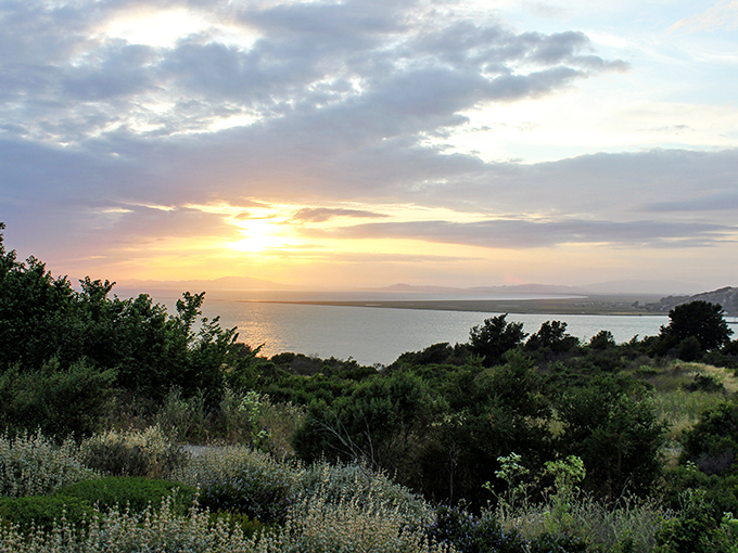 Sunsets over the Carquinez Strait paint the sky in colors so vivid they'd make even the most committed indoor person consider the great outdoors.