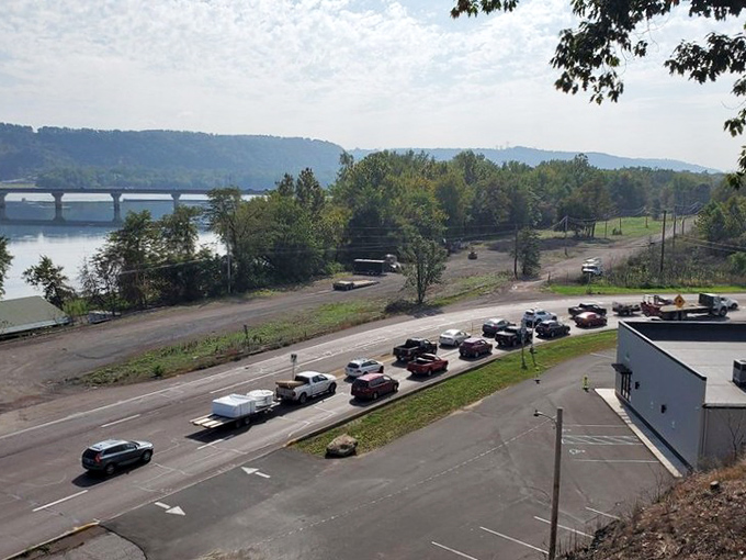 Rolling hills frame this barbecue paradise, reminding diners that Pennsylvania's beauty extends far beyond city limits.