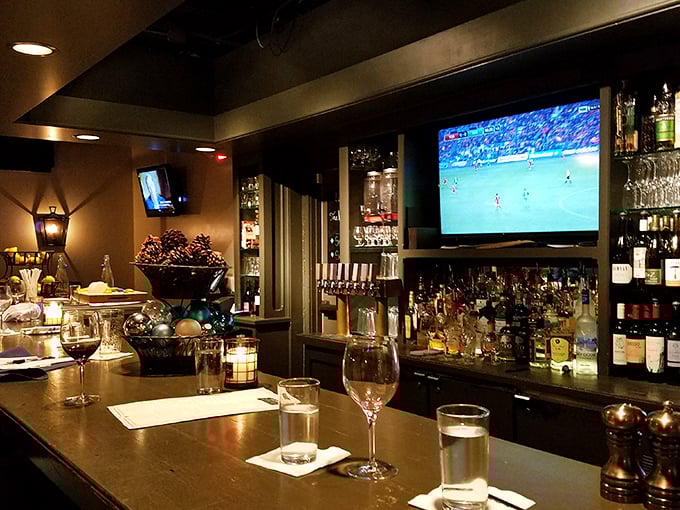 A bar that invites you to settle in and stay awhile. Where strangers become friends over craft cocktails and shared stories.