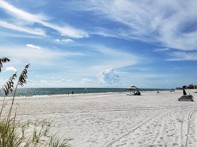 The wide, uncrowded shores of Redington Beach offer room to breathe &ndash; a stark contrast to the sardine-can beaches of better-known Florida destinations.