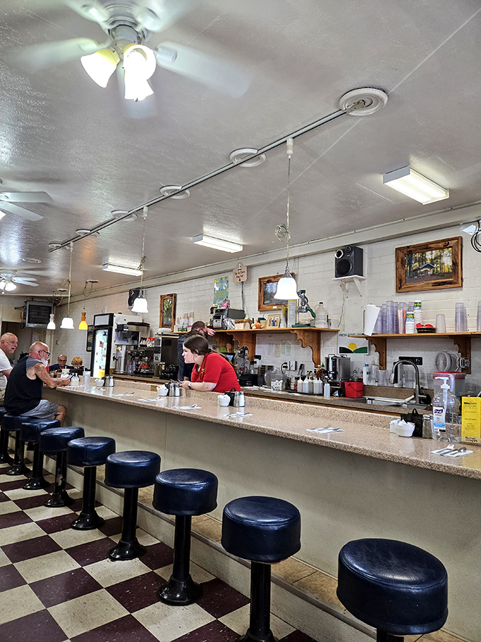 The counter seating at Fresh Start isn't just a place to eat&mdash;it's front-row tickets to the best breakfast show in Ohio.