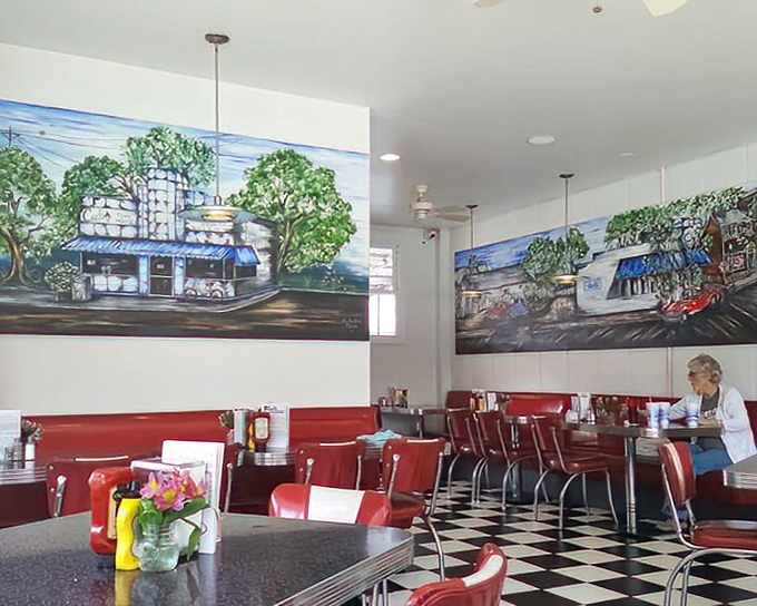 Murals that tell the diner's story while you tell yours over coffee&mdash;the backdrop to countless Chillicothe memories.