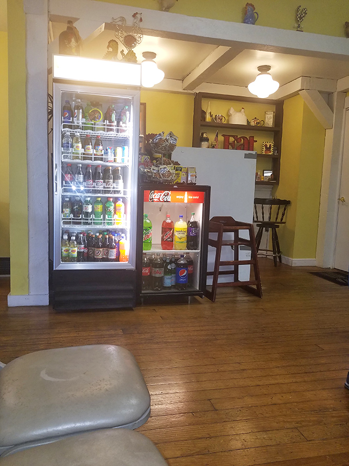 Family-friendly dining where even the smallest chicken enthusiasts can join the delicious fun safely.