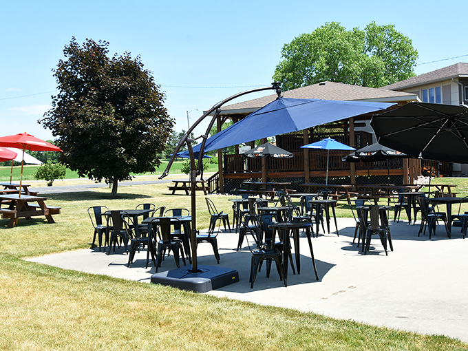 Summer in Wisconsin means outdoor dining at Cimaroli's, where the fresh air somehow makes everything taste even better under those blue umbrellas.