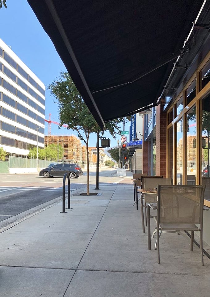 Outdoor seating for those perfect California mornings. When the weather's this good, even the sidewalk becomes prime breakfast real estate.