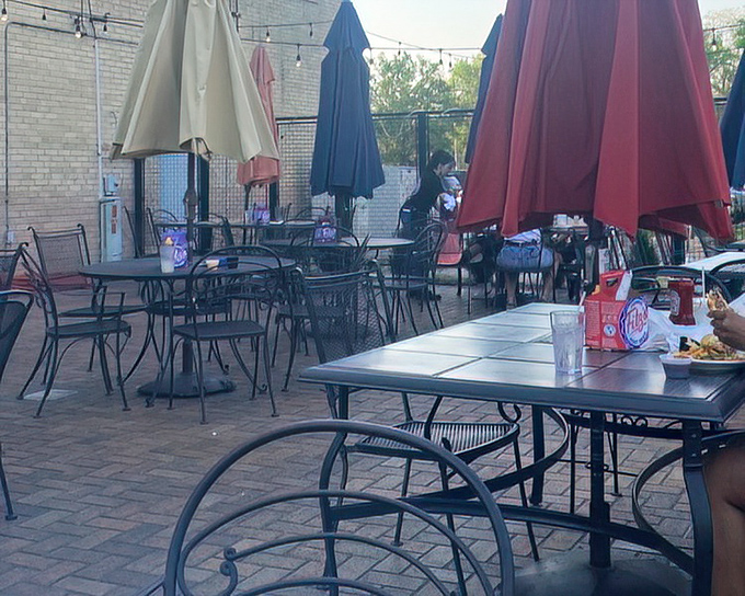 The patio at Fitz's offers urban al fresco dining where the only thing better than the people-watching is the root beer-sipping. 