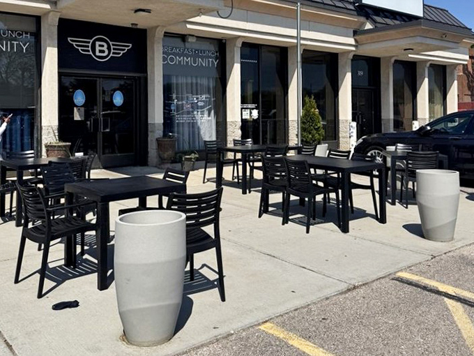 Breakfast with fresh air? Yes, please. The patio at Blue's Egg proves that monkey bread tastes even better with a side of sunshine.