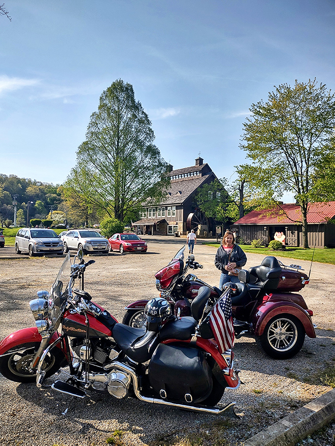 Even motorcycles make pilgrimages to this ice cream sanctuary. Two-wheeled travelers know: the journey to Velvet is always worth it.