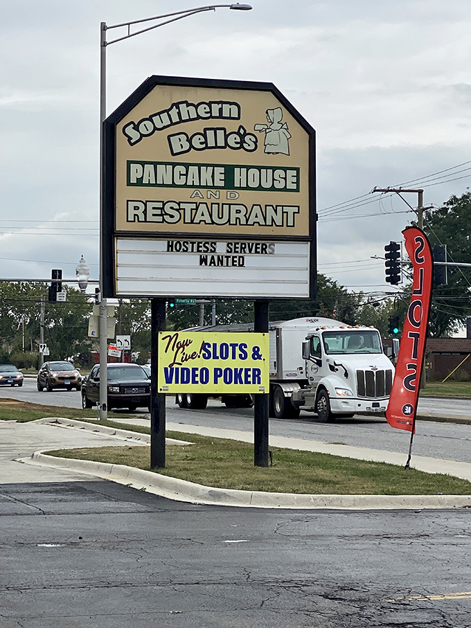 Roadside beacon of breakfast hope. When you spot this sign, you know you're minutes away from skillet salvation.