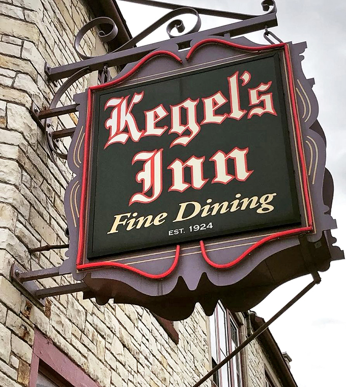 The sign that's guided hungry Wisconsinites for generations. Like a lighthouse for those lost in a sea of mediocre dining options.