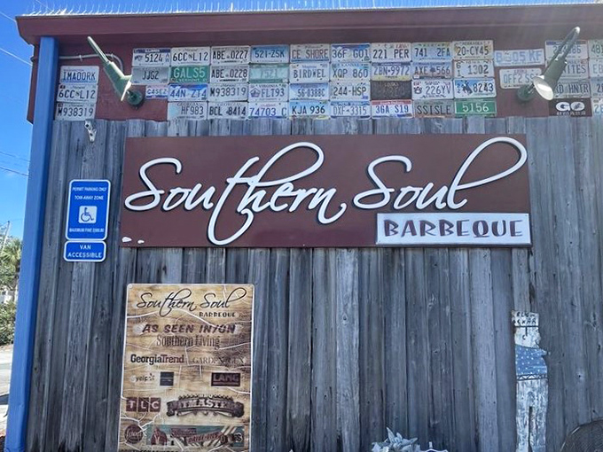 The sign that's launched countless detours &ndash; like a barbecue lighthouse guiding hungry travelers safely to shore.