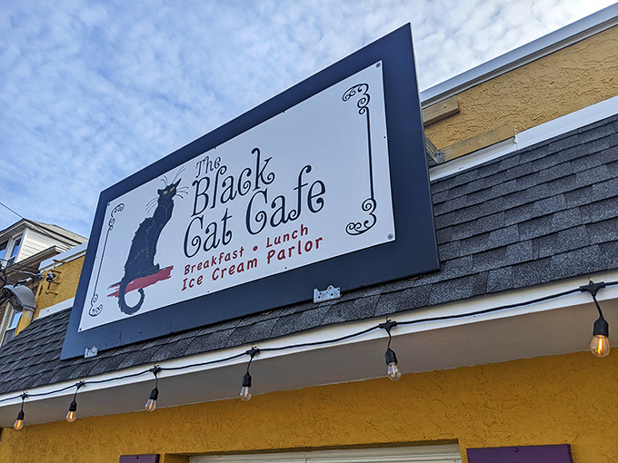 The sign promises breakfast, lunch, and ice cream &ndash; three of life's greatest pleasures all in one sunshine-yellow building.