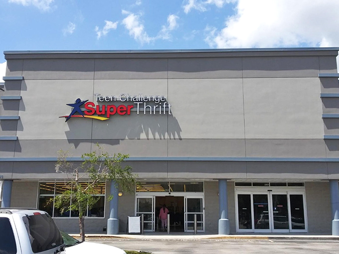 SuperThrift announces itself to the world with colorful confidence. Behind those doors: 27-dollar cart adventures and secondhand serendipity await.