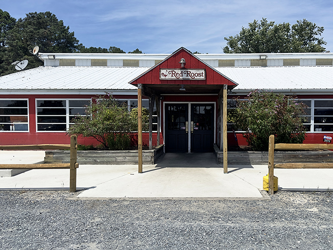 The Red Roost's iconic fa&ccedil;ade promises what lies within &ndash; unpretentious surroundings where the food, not the frills, takes center stage.