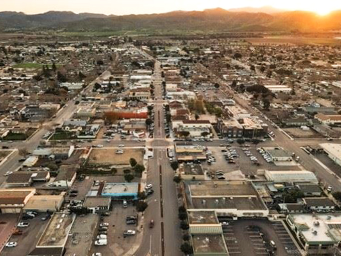 From above, King City reveals its perfect grid layout nestled between mountains and farmland, a small town with outsized appeal for collectors and wanderers.