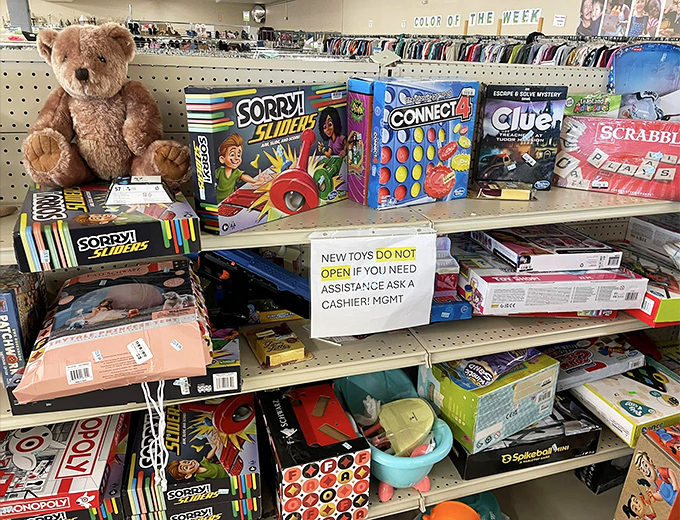 Board game bonanza! Family game night gets an affordable upgrade with classics that prove entertainment doesn't need batteries or Wi-Fi.