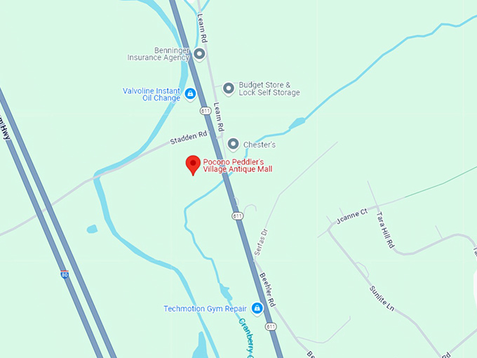 16. pocono peddler's village antique mall map