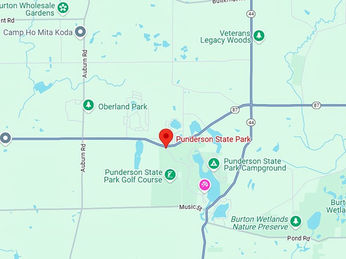 16. punderson state park map